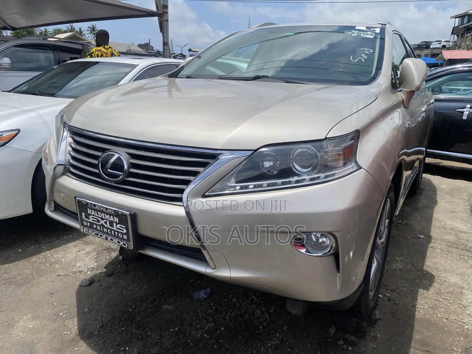 Lexus RX 350 2015 Gold in Apapa - Cars, Okis Motors Nigeria | Jiji.ng