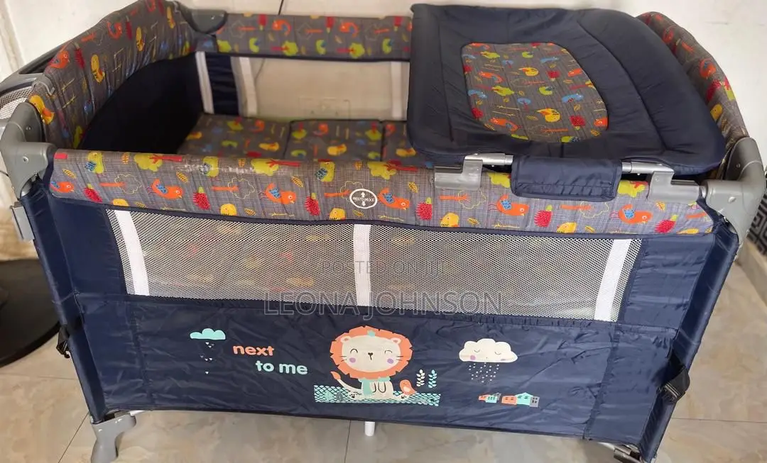 Baby Gate Next to Me Bed Side Sleeping Crib in Gwarinpa - Children's ...
