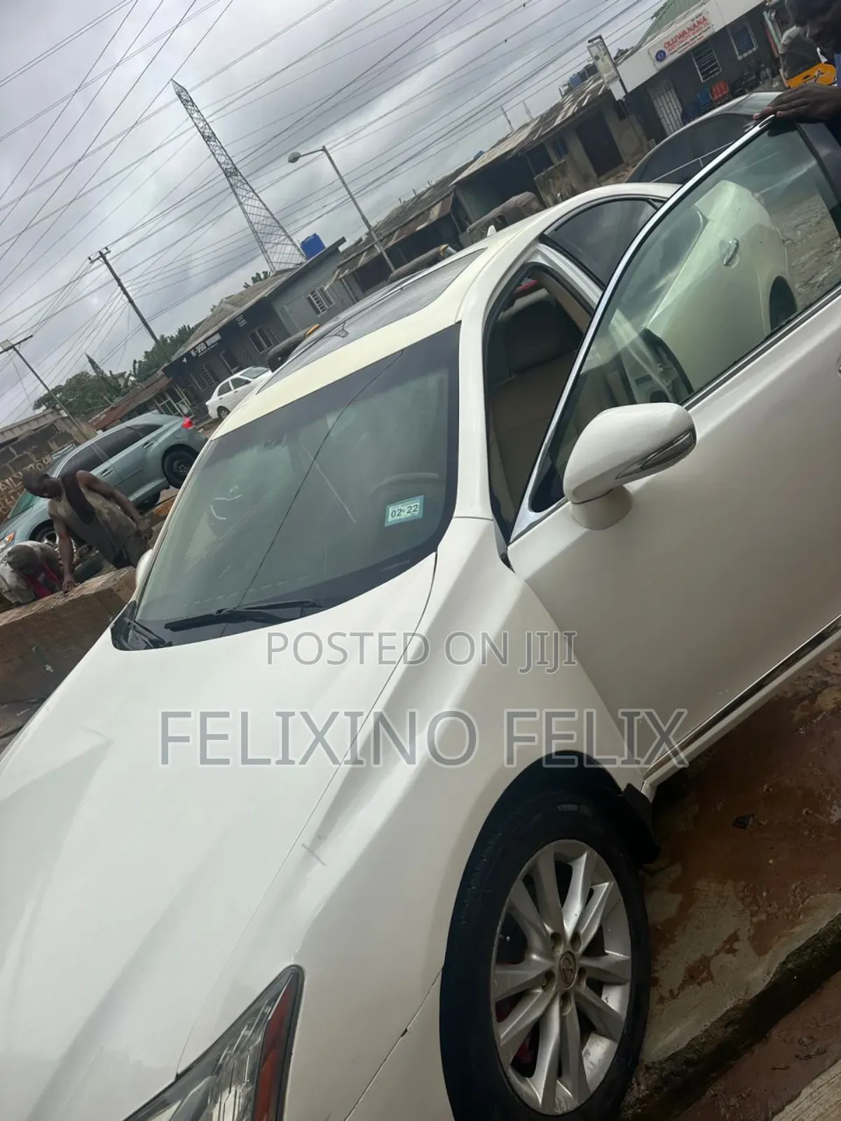 Lexus ES 350 2012 White in Abule Egba - Cars, Felixino Felix | Jiji.ng