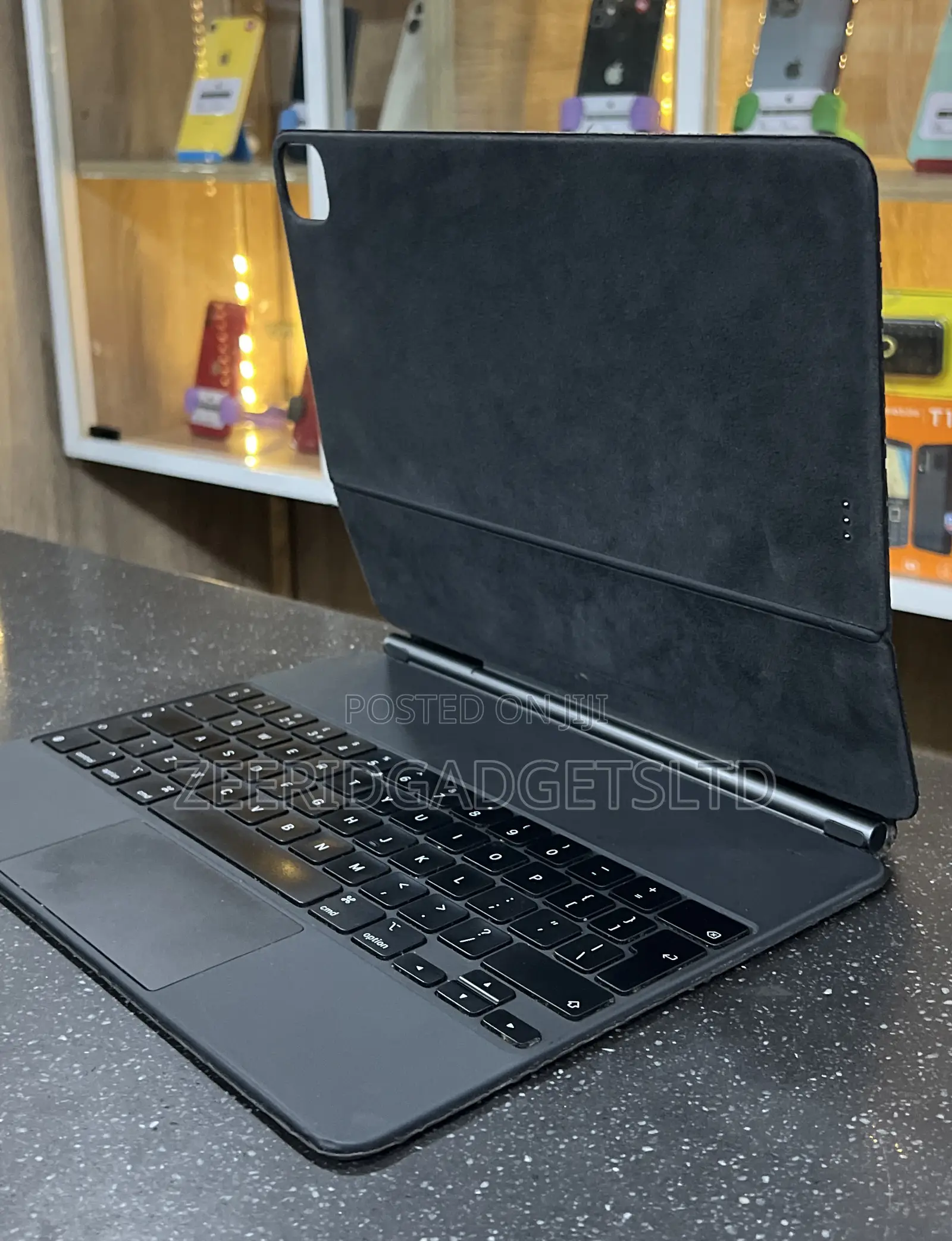 Apple iPad Magic Keyboard 12.9 in Wuse 2 - Accessories for Phones ...