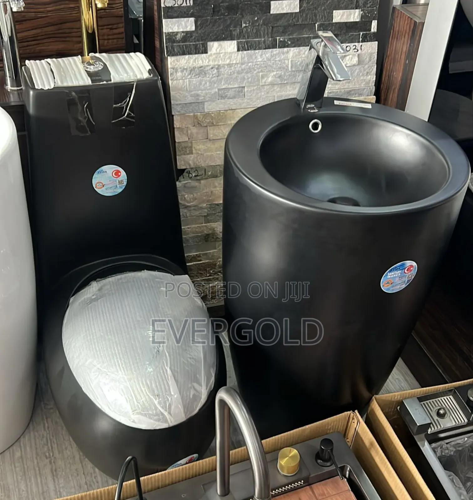 Egg Shape Wc Set With The Washer Hand Basin Pure Black And Guaranteed ...