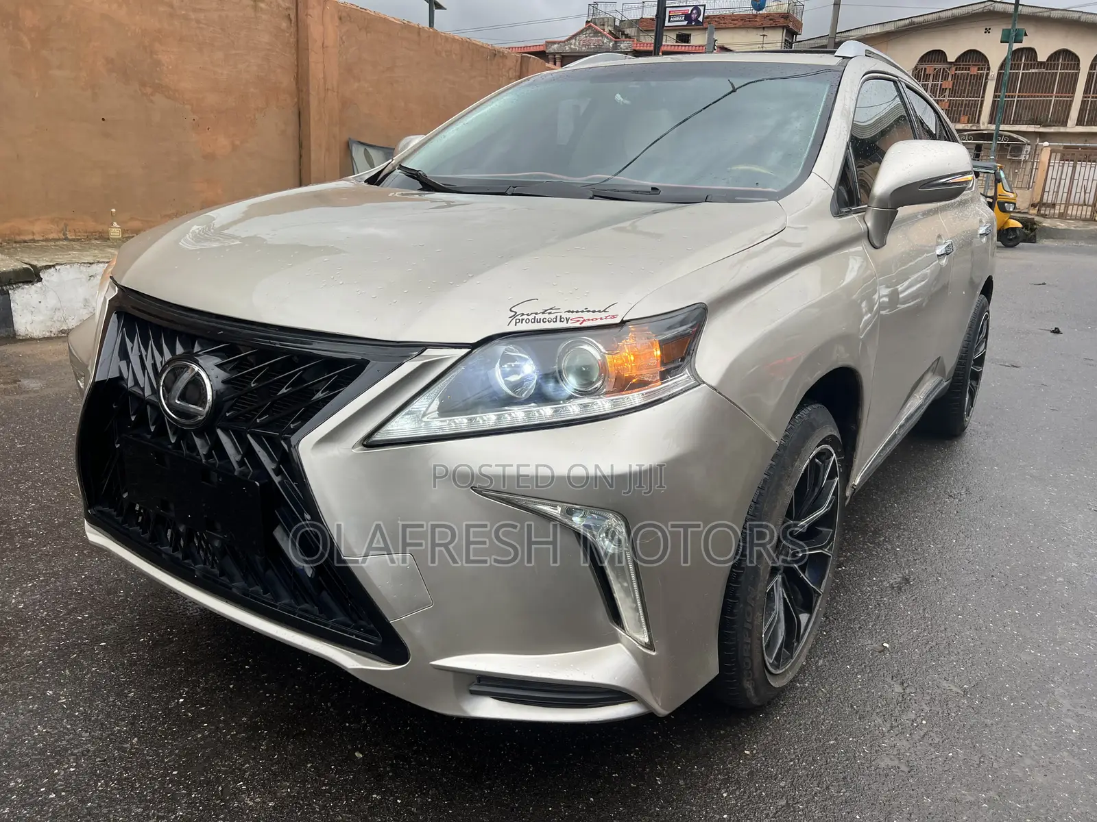 Lexus RX 350 2012 Gold in Ogba - Cars, Olawale Afolayan | Jiji.ng