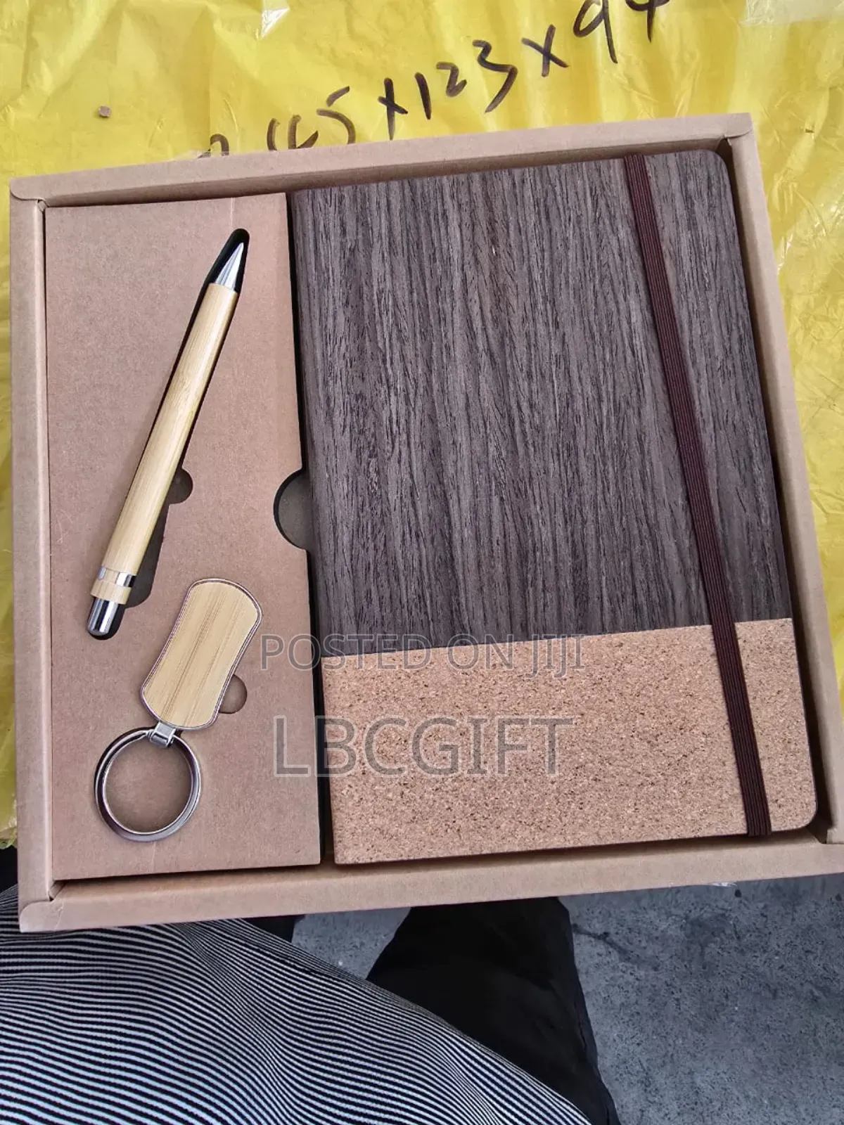 Corporate 3 in 1 Set of Notepad, Pen and Key Holder (Wholesales Only in ...