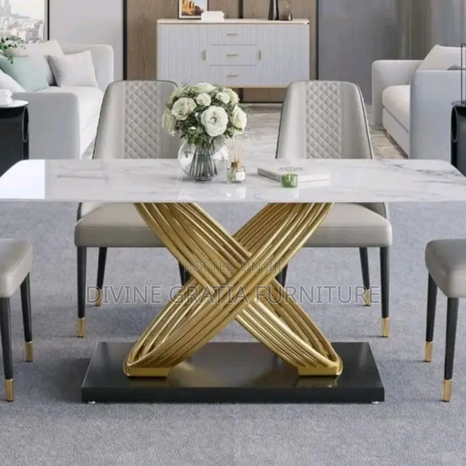 Modern Design Dining Table in Eko Atlantic - Furniture, Ebere Nwafor | Jiji.ng