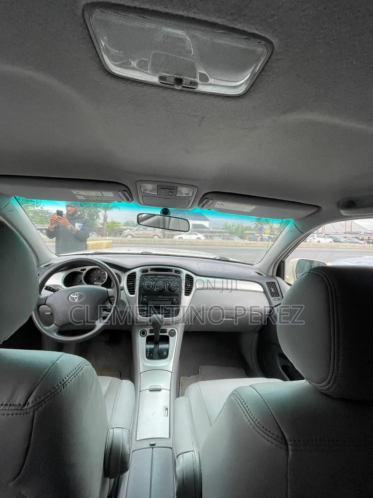 Toyota Highlander V6 4x4 2005 Gold in Port-Harcourt - Cars, Clementino ...