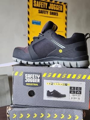 Safety Jogger Safety Shoes/Boot – Jumper in Port-Harcourt - Safety ...