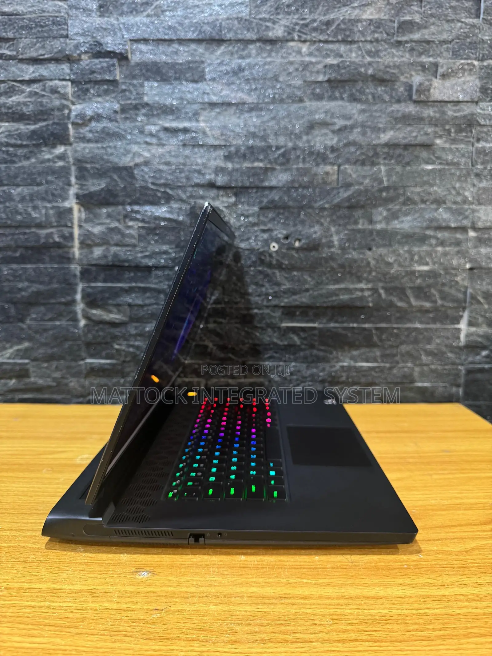 Laptop Dell Alienware M17 R5 16GB AMD Ryzen 9 SSD 1T in Ikeja - Laptops ...