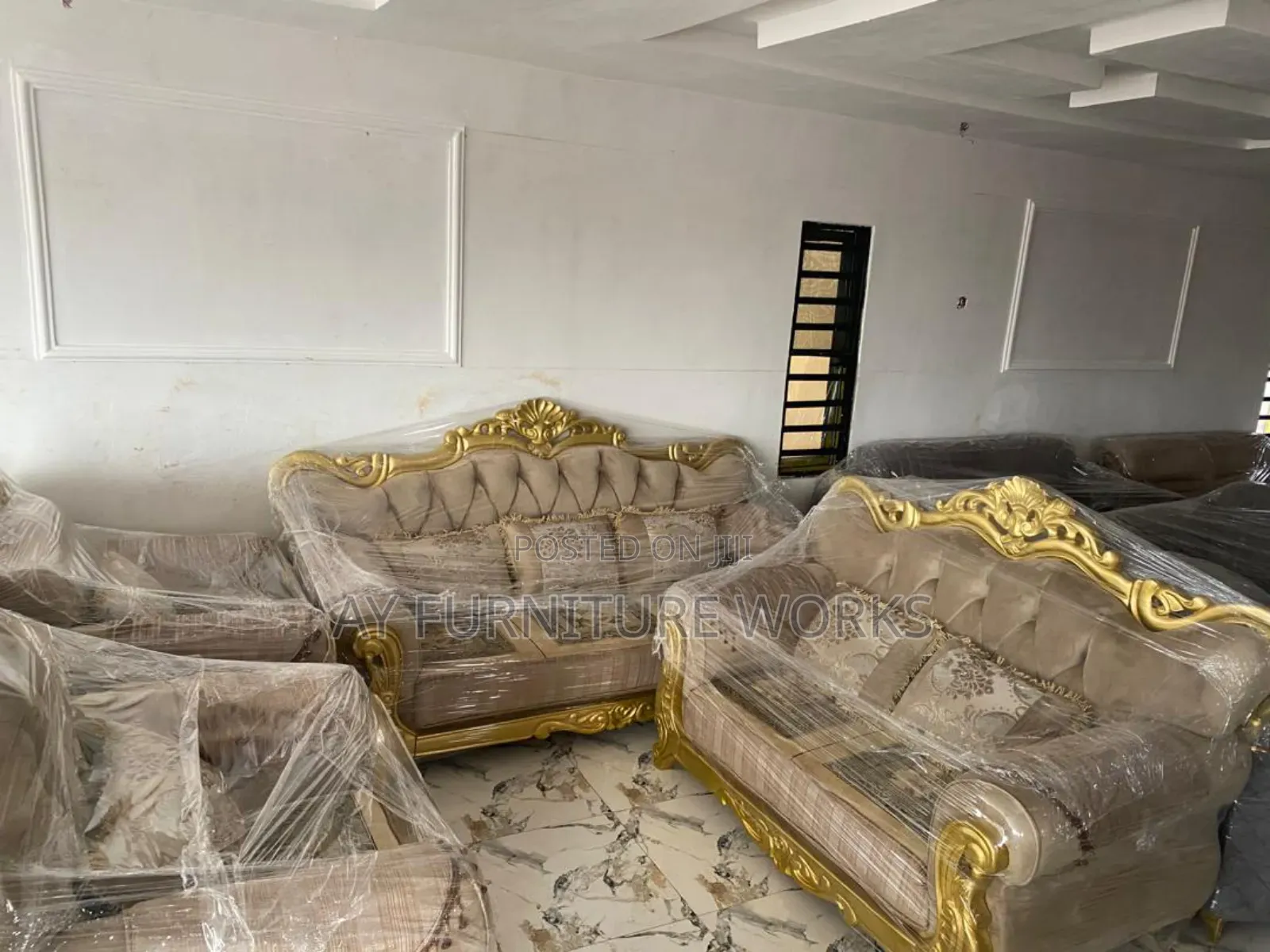Royal Set of Sofas #1 in Benin City - Furniture, Fidelis Yakubu | Jiji.ng