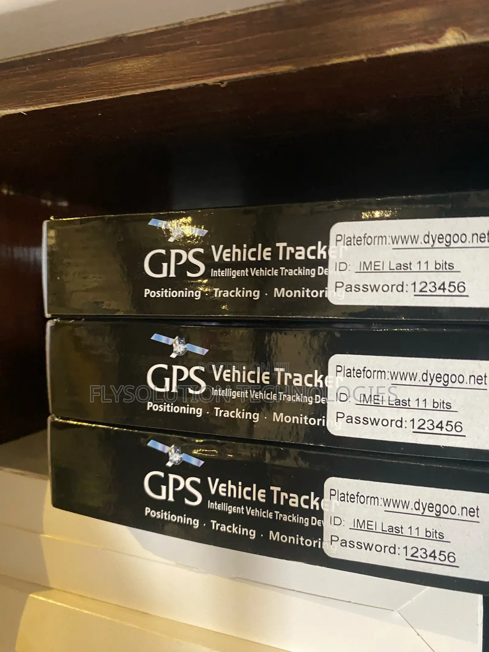 Gt02 GPS Vehicle Tracker Compact Vehicle Tracking Device in Ikeja ...