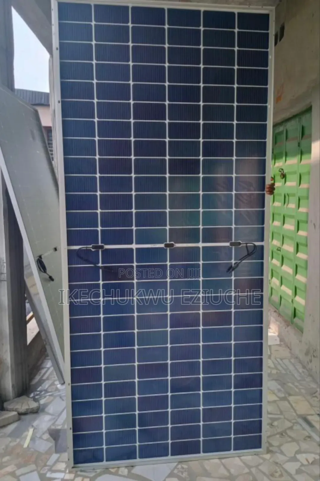 650w 156cells Bifacial Jinko Solar Panel in Central Business District ...