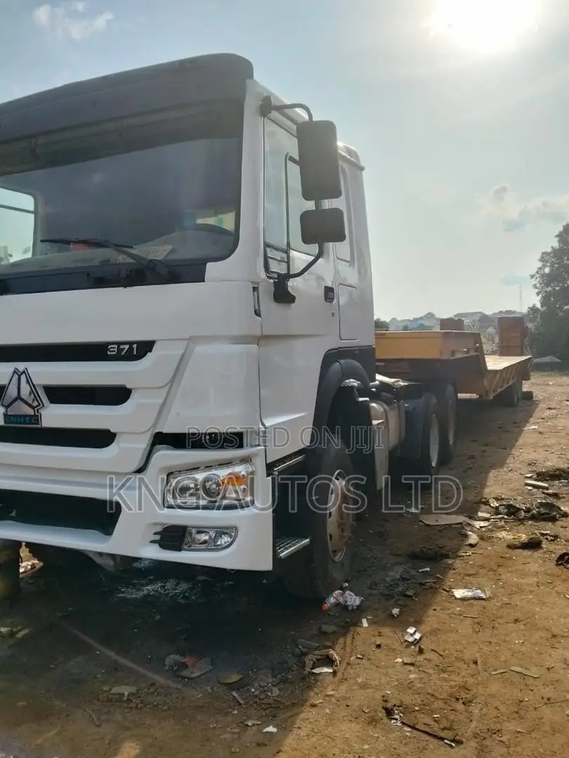 Howo Lowbed Trailer in Central Business District - Trucks & Trailers ...