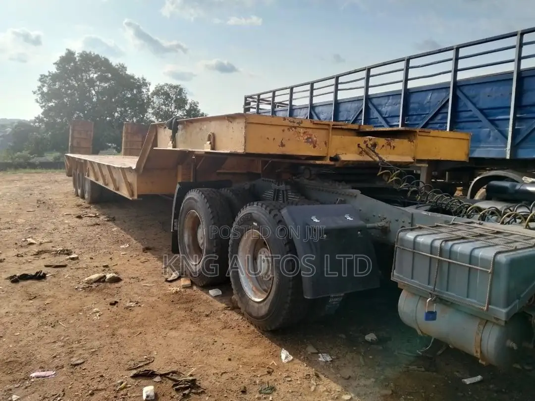 Howo Lowbed Trailer in Central Business District - Trucks & Trailers ...