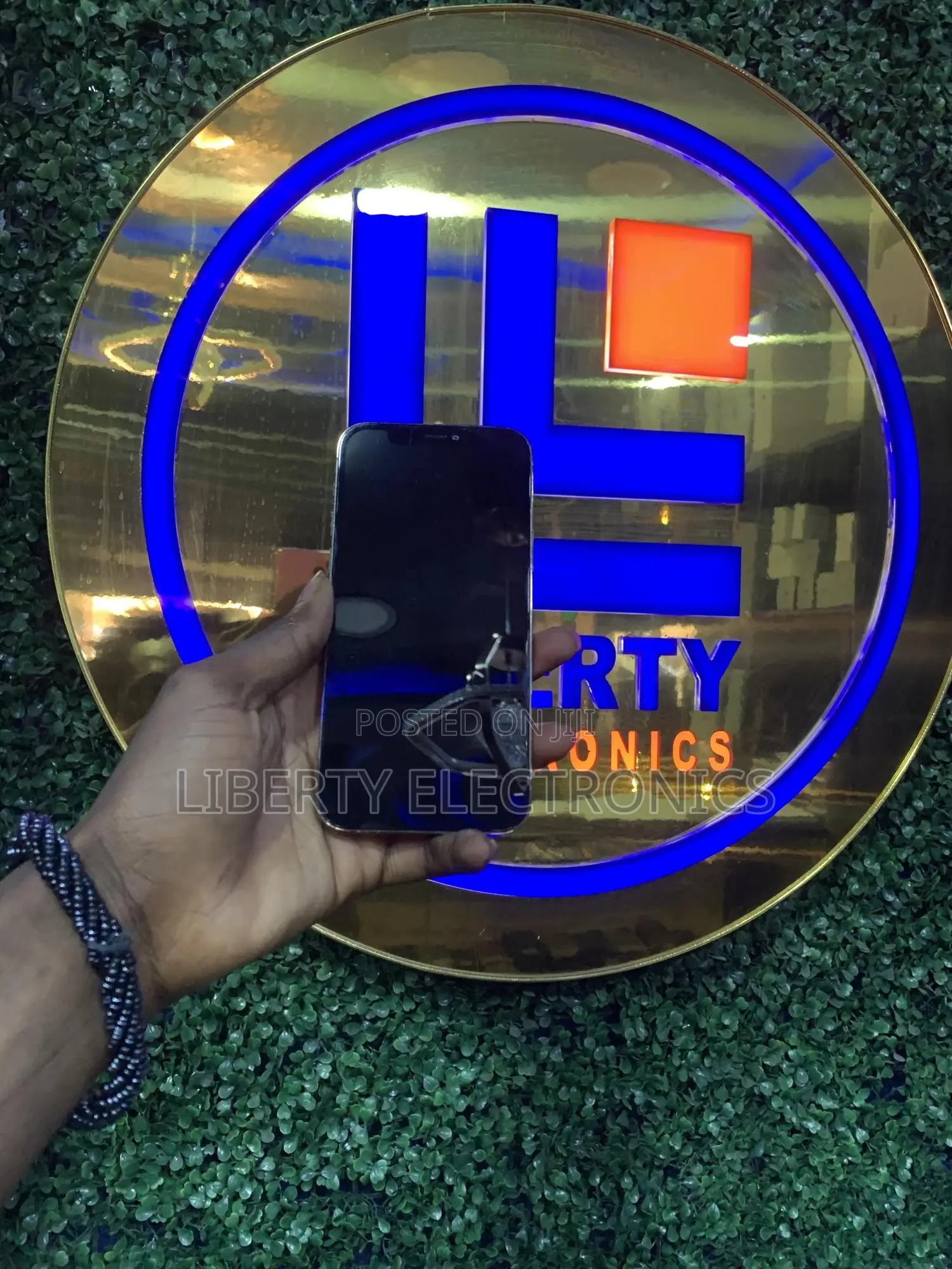 Apple iPhone 12 Pro 256 GB Gold in Wuse 2 - Mobile Phones, Liberty ...