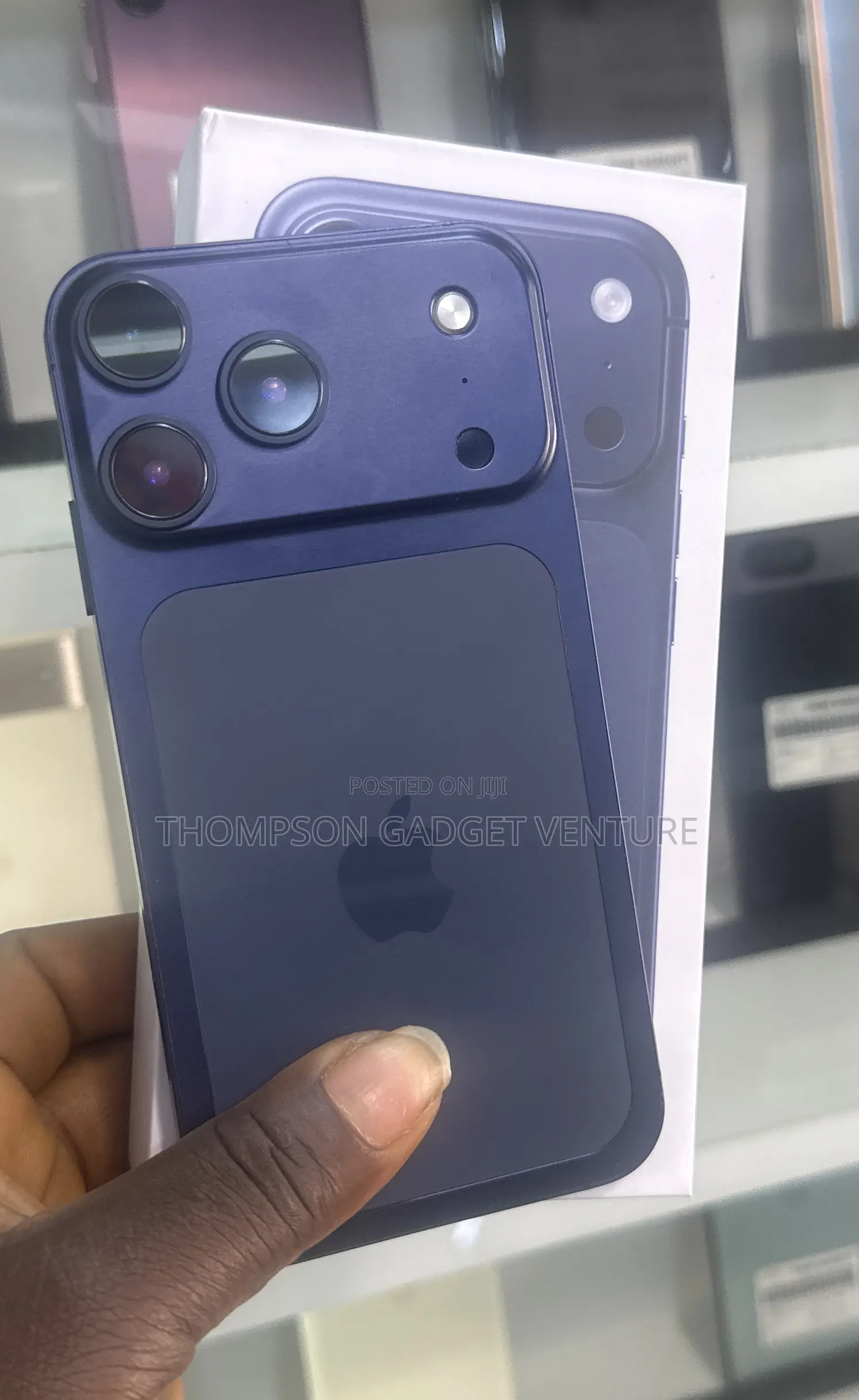 Apple iPhone XR 128 GB Blue in Wuse 2 - Mobile Phones, Edidiong Tomford ...