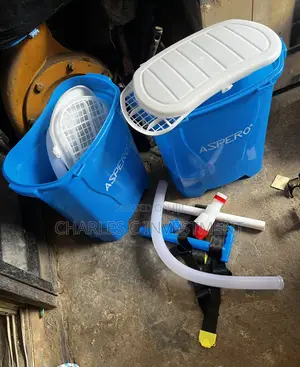 Manual Fertilizer Applicator – Fast Easy Fertilizer Spreading don ...