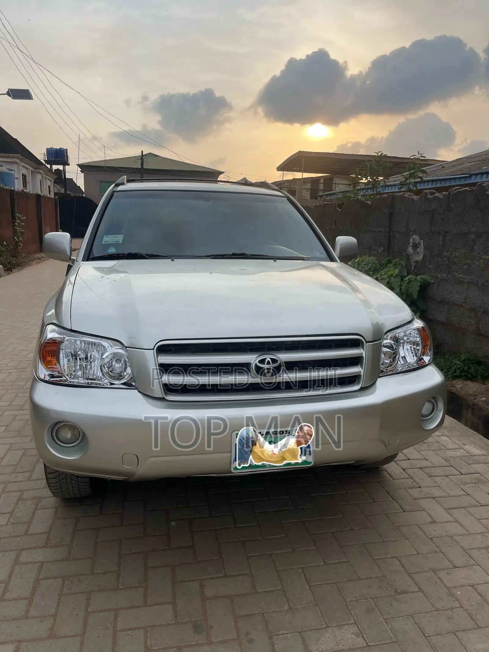 Toyota Highlander 2003 Gold in Surulere - Cars, Top Man | Jiji.ng