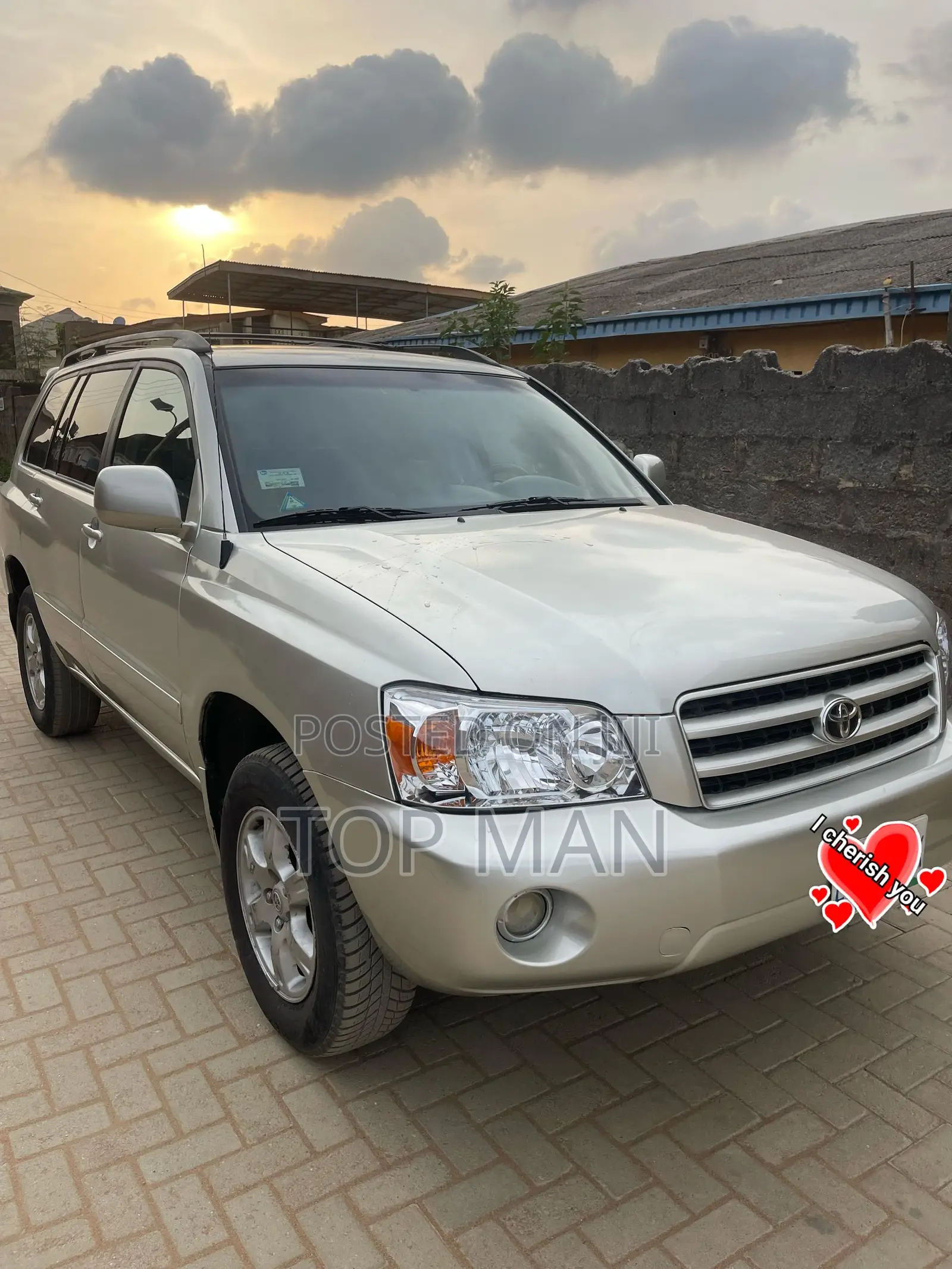 Toyota Highlander 2003 Gold in Surulere - Cars, Top Man | Jiji.ng