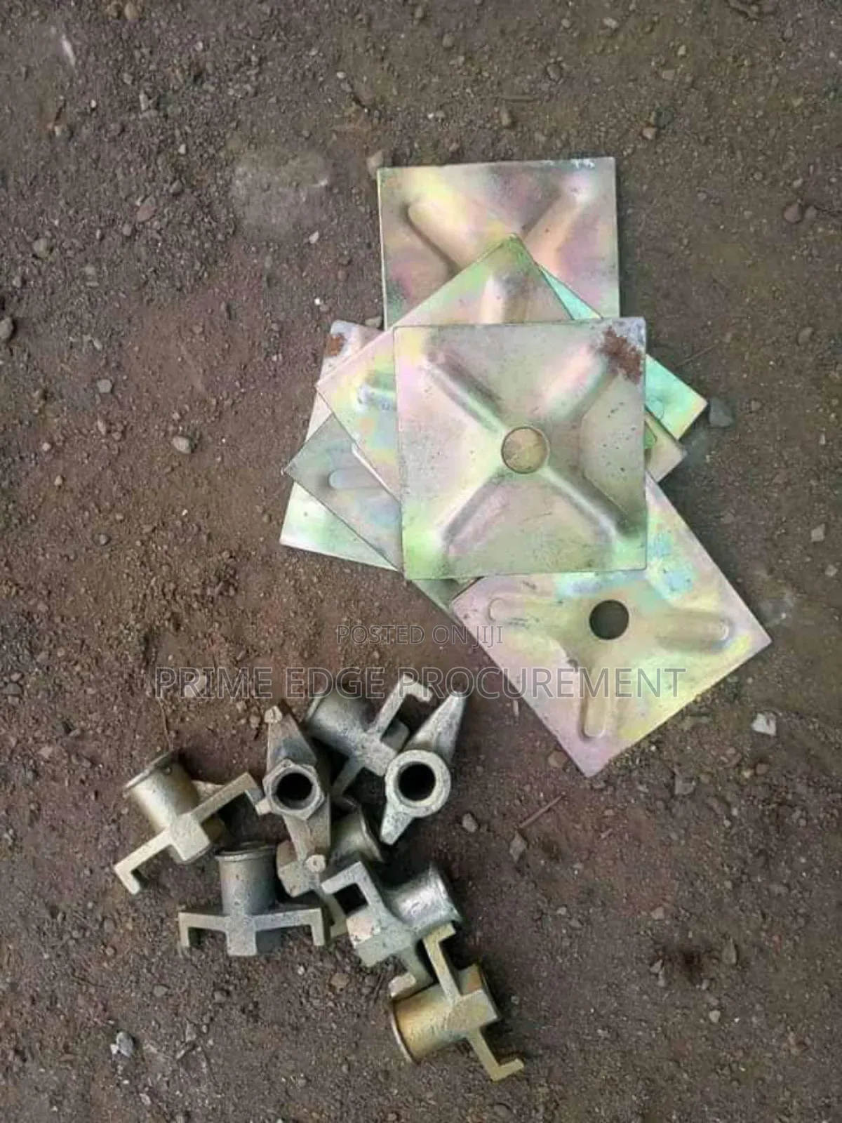 Scaffold Base Plates and Couplers Set in Lagos Island (Eko) - Building ...