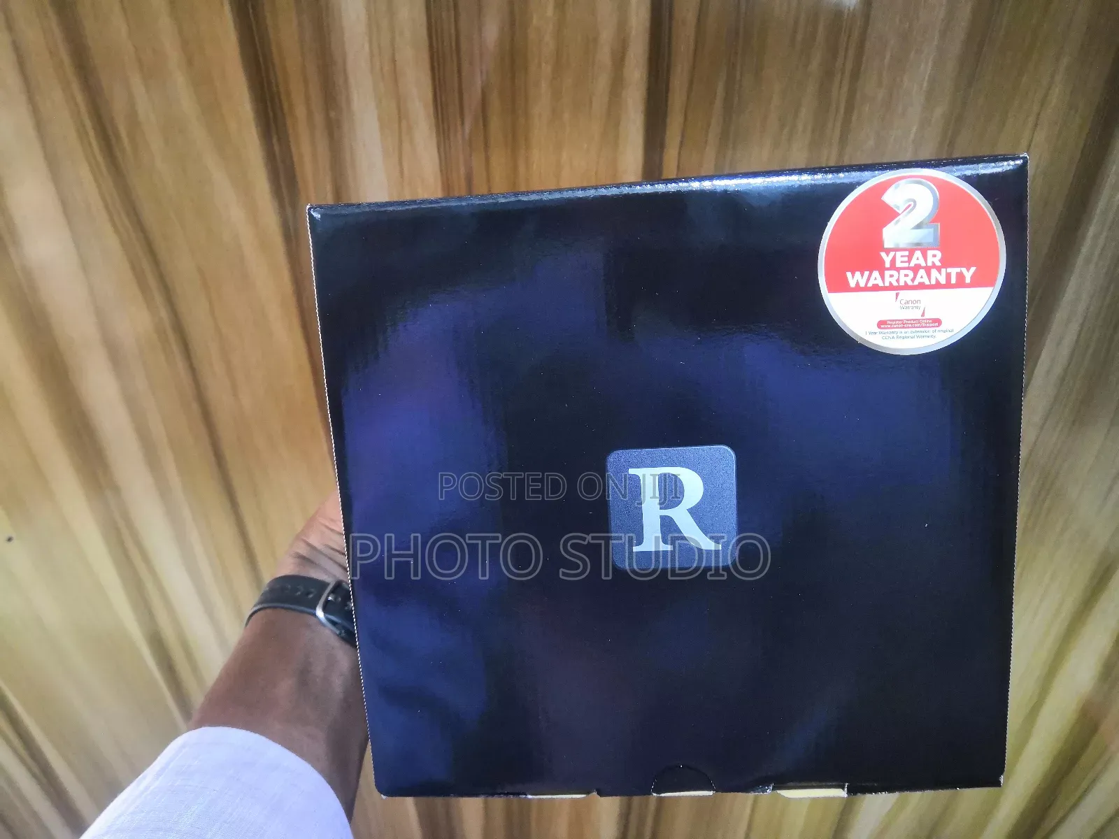 Canon Eos R100 With Kit Lens. in Lagos Island (Eko) - Photo & Video ...