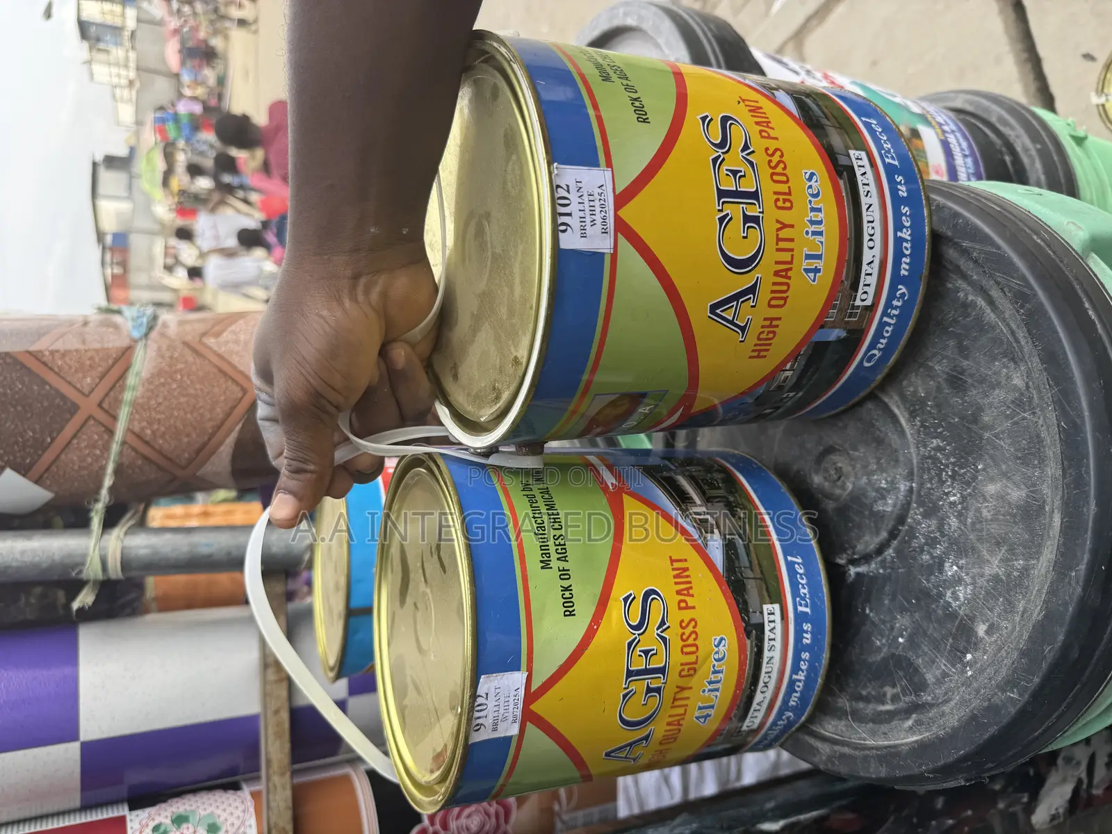 High Quality Gloss Paint Ages 4 Liters in Lagos Island (Eko) - Building ...