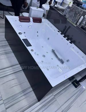 Double Executive Black and White Jacuzzi for sale - HEAVY HOME Sanitary ...