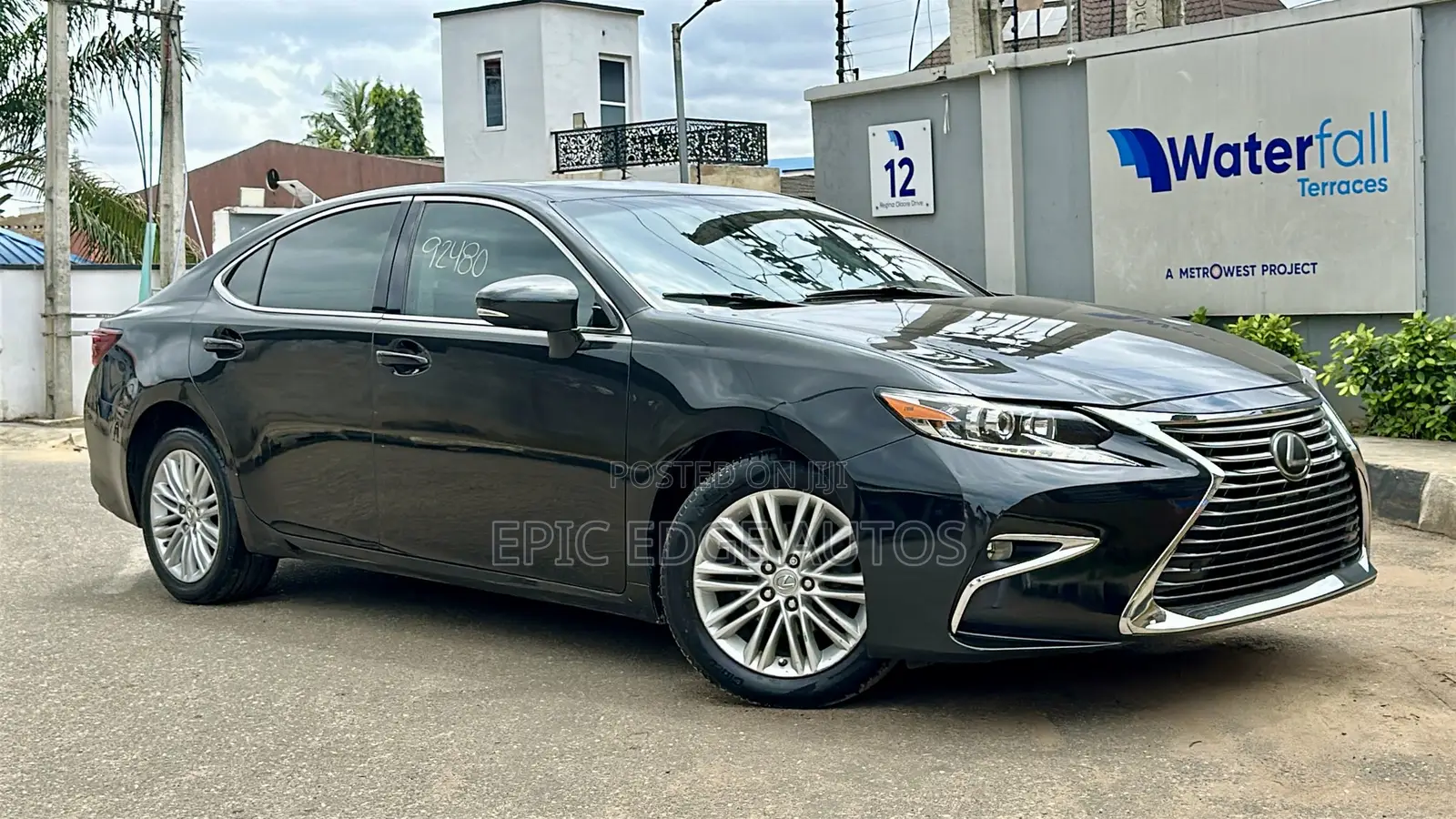 Lexus ES 350 FWD 2016 Black for sale - Epic edge autos Price: ₦ ...