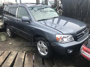 Toyota Highlander 2005 Blue in Apapa - Cars, Much Autos Gift | Jiji.ng