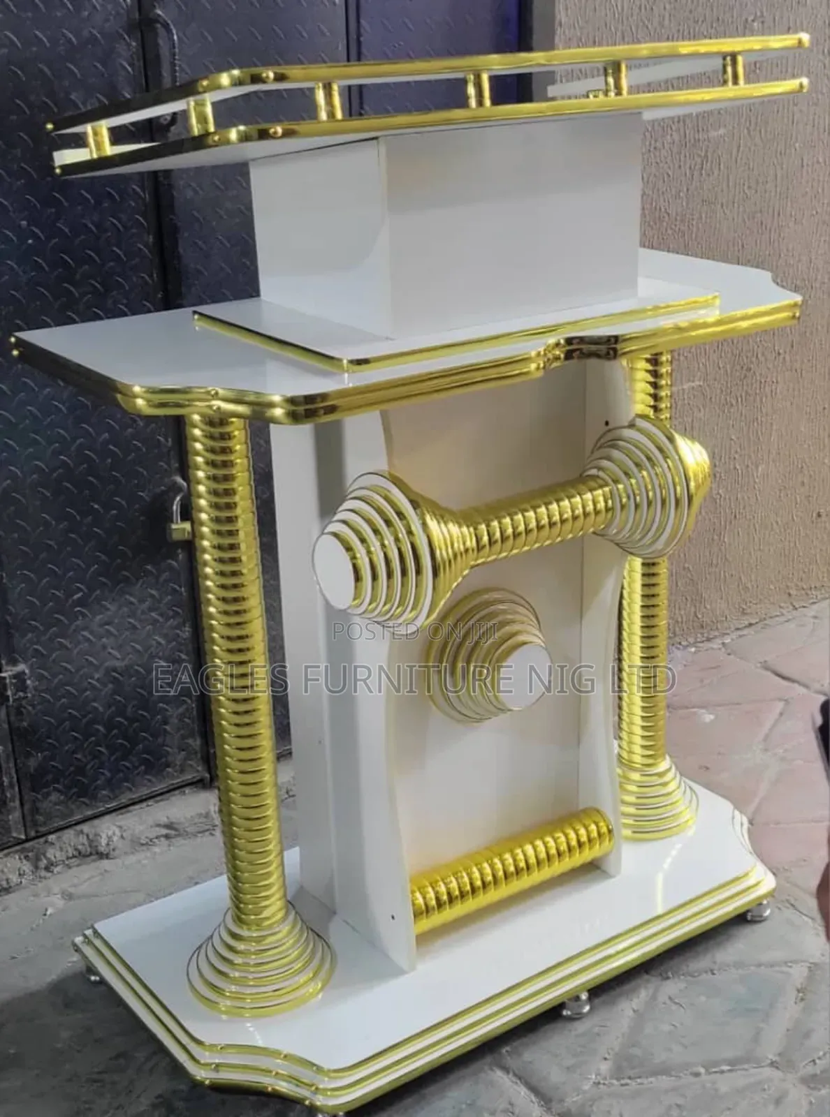 Quality Wooden Golden Church Pulpit in Agbara-Igbesan - Furniture ...