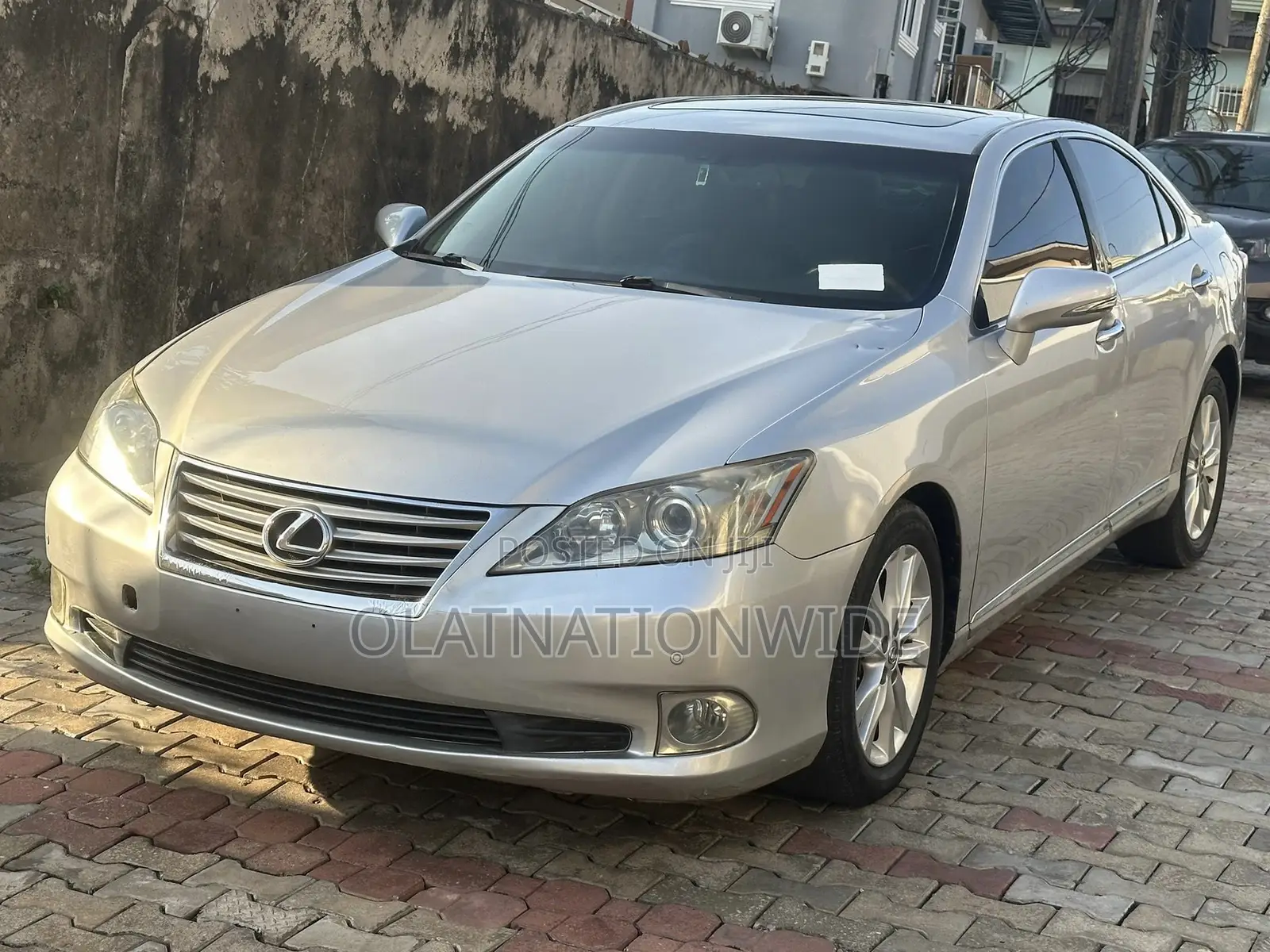 Lexus ES 350 2011 Silver in Ogba - Cars, Olatunji Yusuf | Jiji.ng