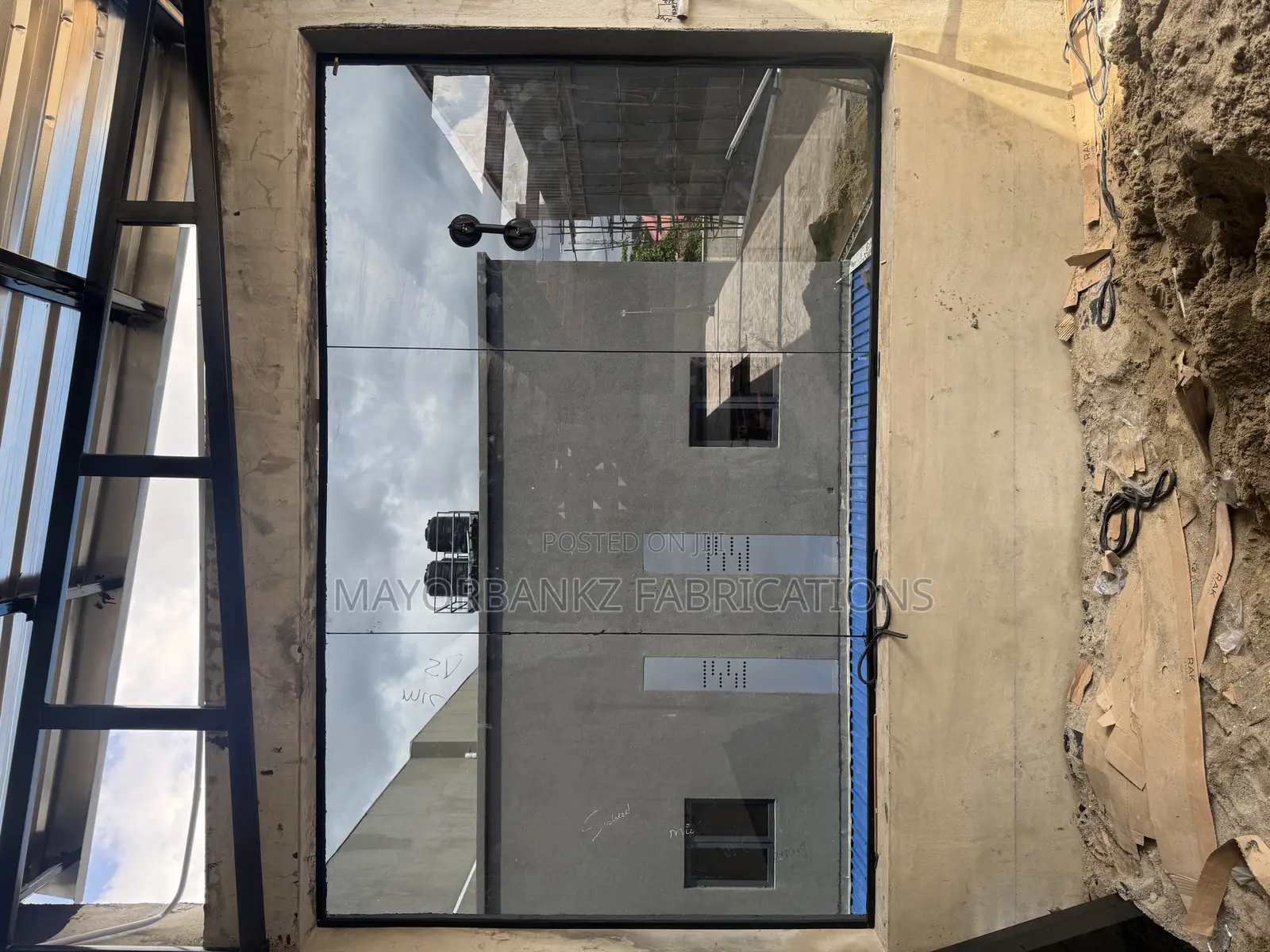Gray Frameless Permanent Glass for sale - Mayorbankz Fabrications Price ...
