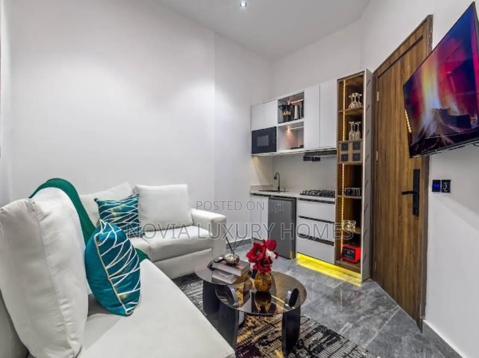 Luxury 1bedroom Smart Home With Elevator, Inbuilt Speaker Game Room in Lekki Phase 1 - Short Let ...