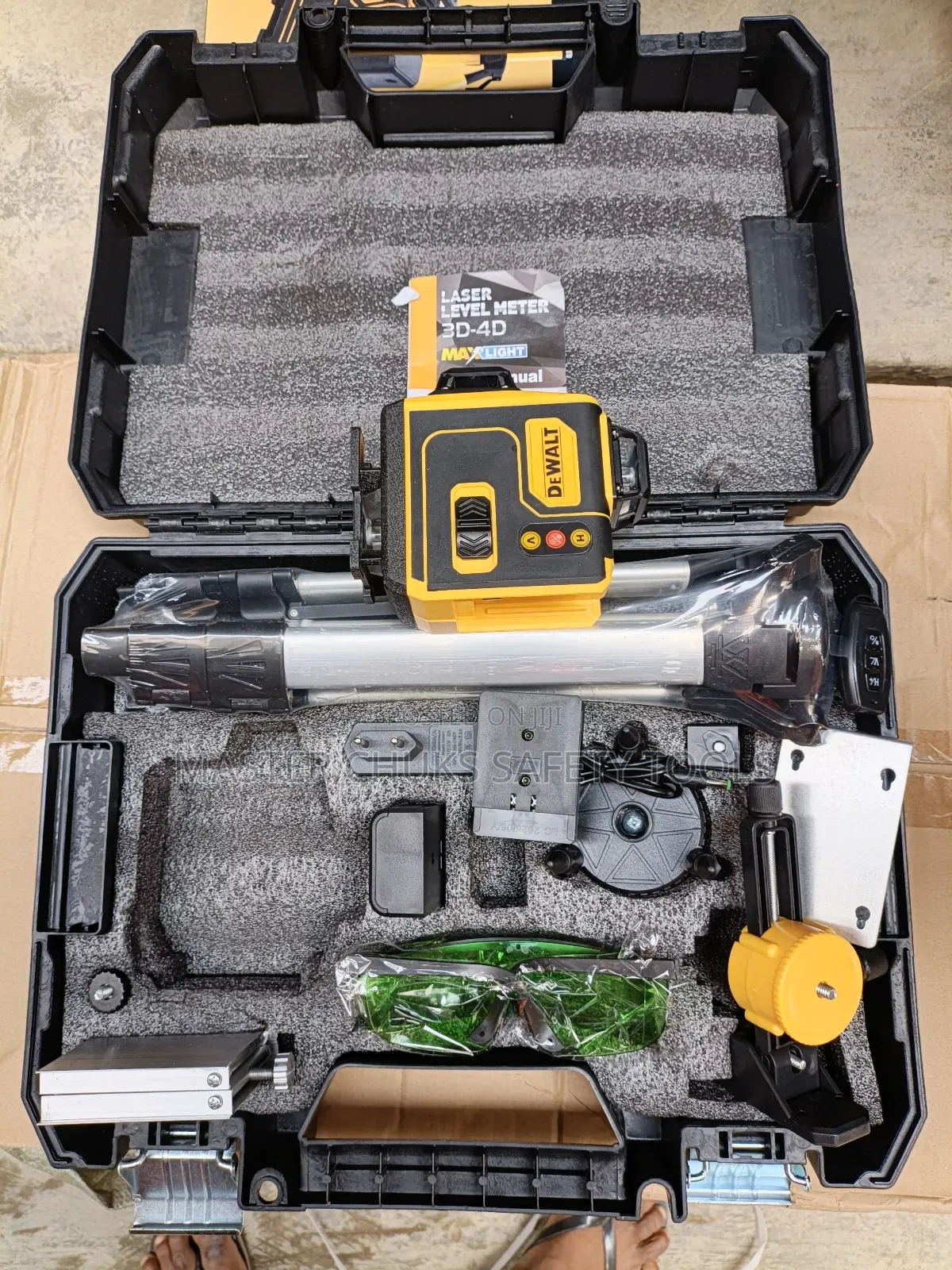 Dewalt Laser Level in Lagos Island (Eko) - Measuring & Testing Tools ...