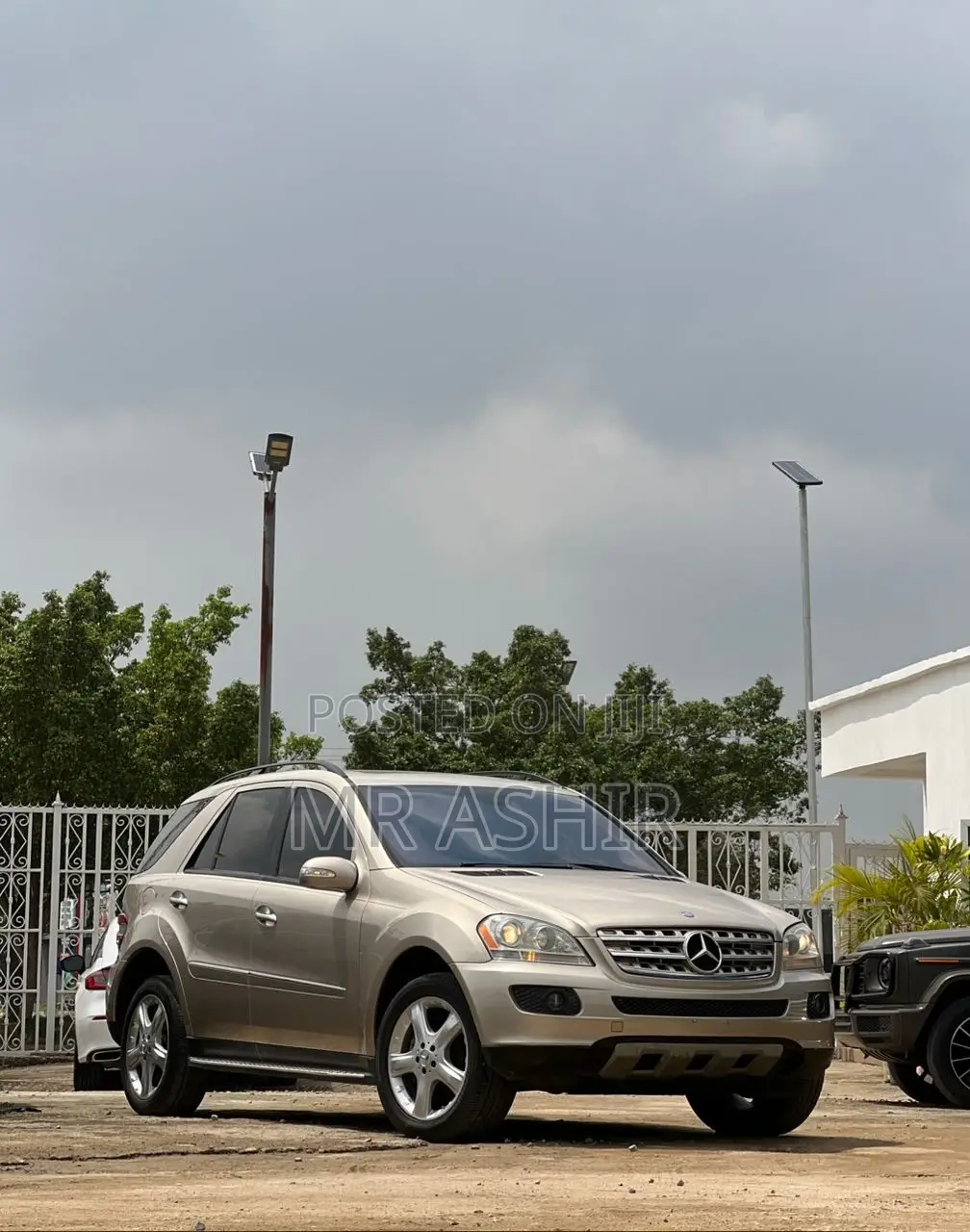 Mercedes-Benz M Class ML 350 4Matic 2008 Gold in Jahi - Cars, Mr Ashir Jibril | Jiji.ng