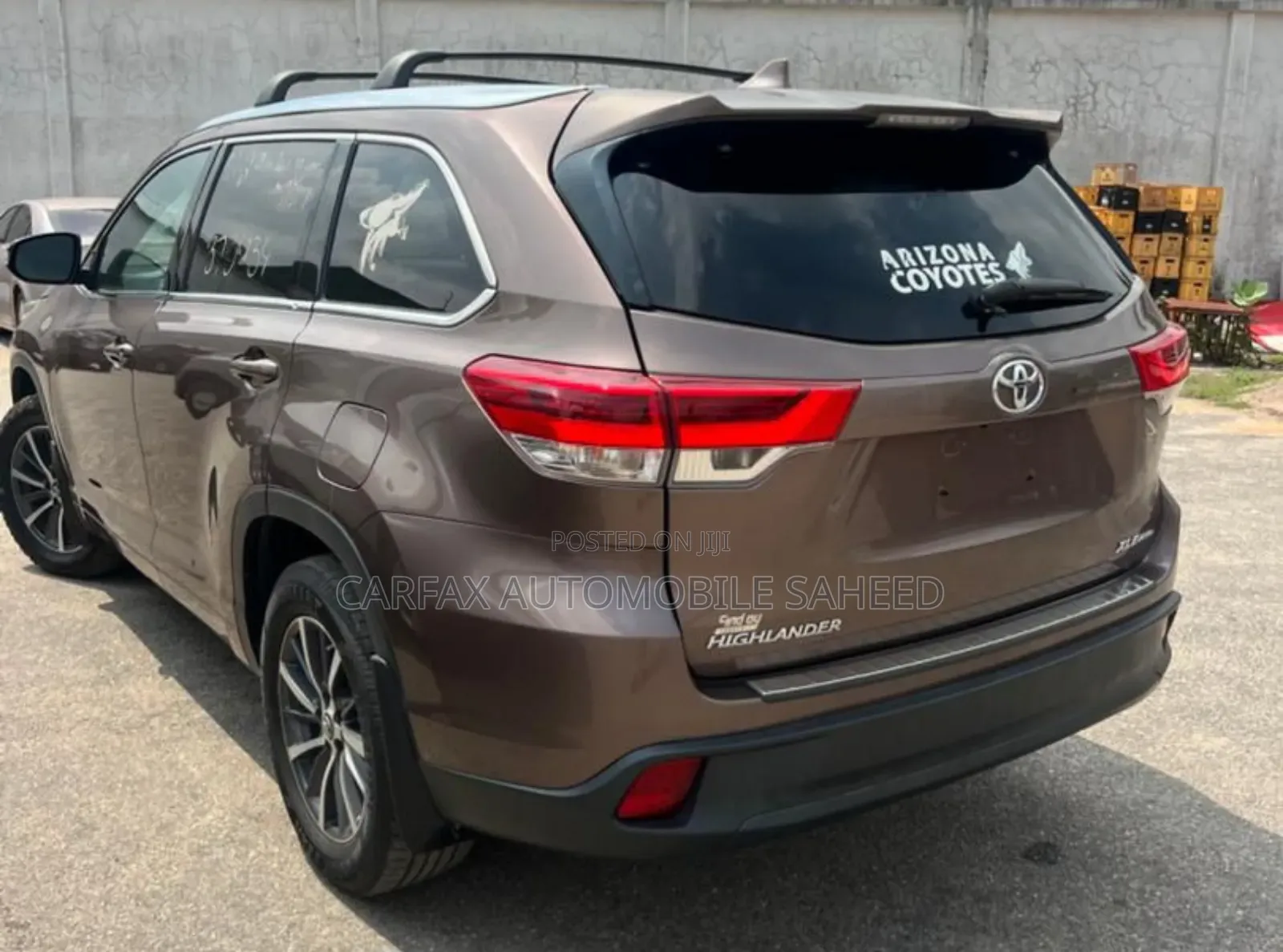 Toyota Highlander XLE 4x4 V6 (3.5L 6cyl 8A) 2017 Brown in Ojodu - Cars ...