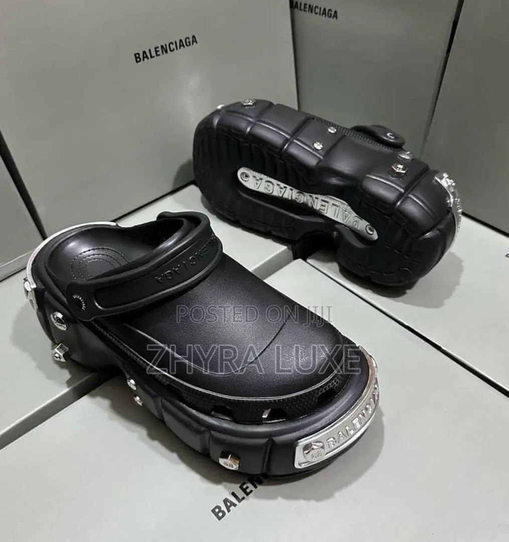 Balenciaga Tech Sole Clogs – Matte Black in Lagos Island (Eko) - Shoes ...