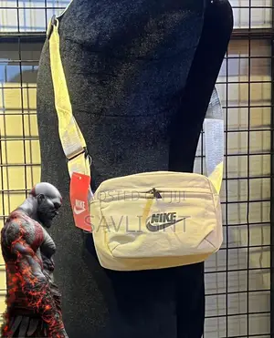 Original Nike Side Bag in Lagos State - Bags, Savage Light | Jiji.ng