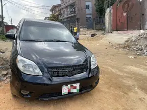 Toyota Matrix 2005 Black in Alimosho - Cars, Sam Okosun | Jiji.ng