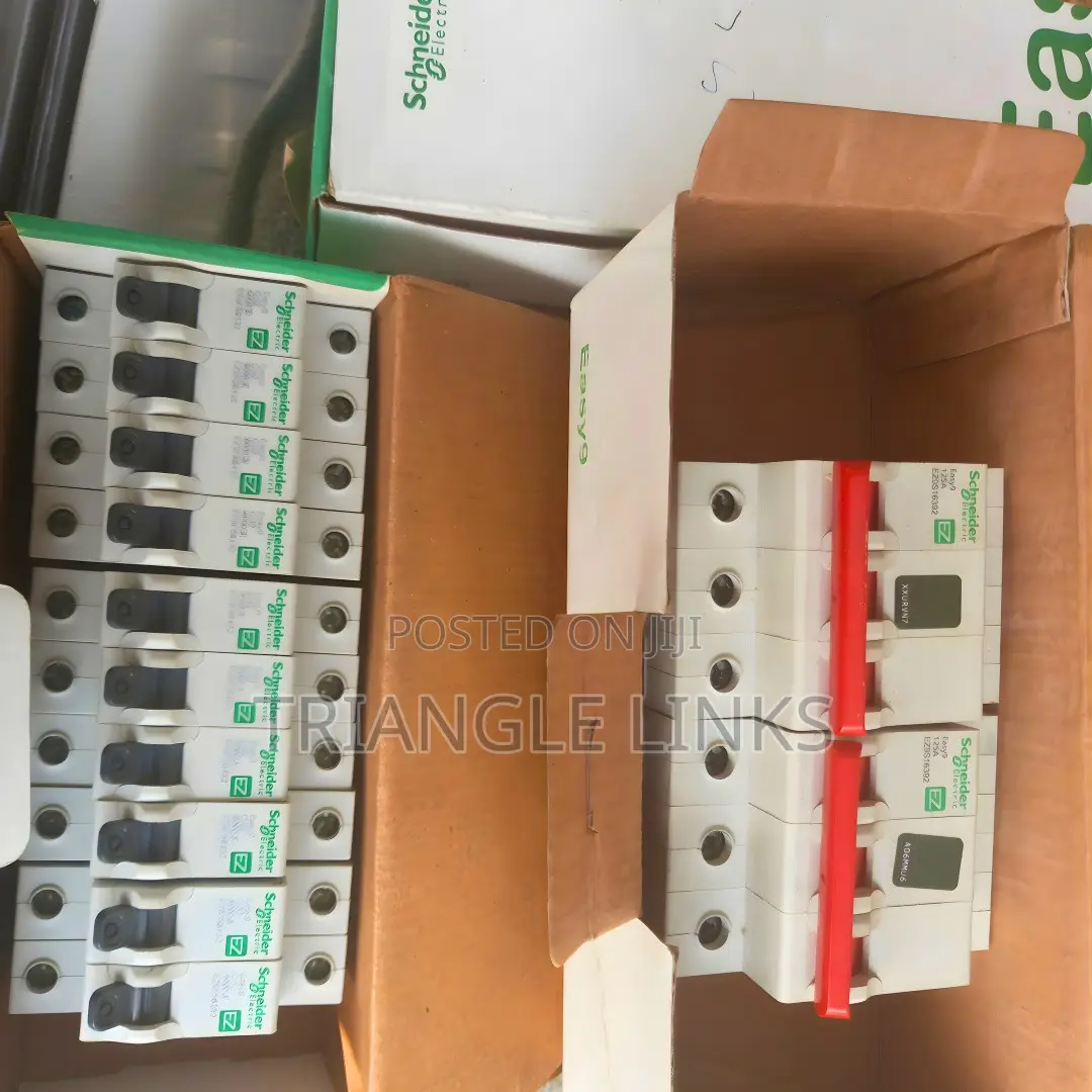 D6 3 Phase Schneider Distribution Board in Ajah - Electrical Equipment ...