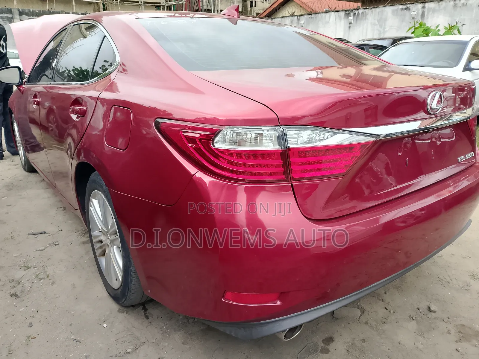 Lexus ES 350 FWD 2015 Red in Amuwo-Odofin - Cars, D.i.onwems Auto | Jiji.ng