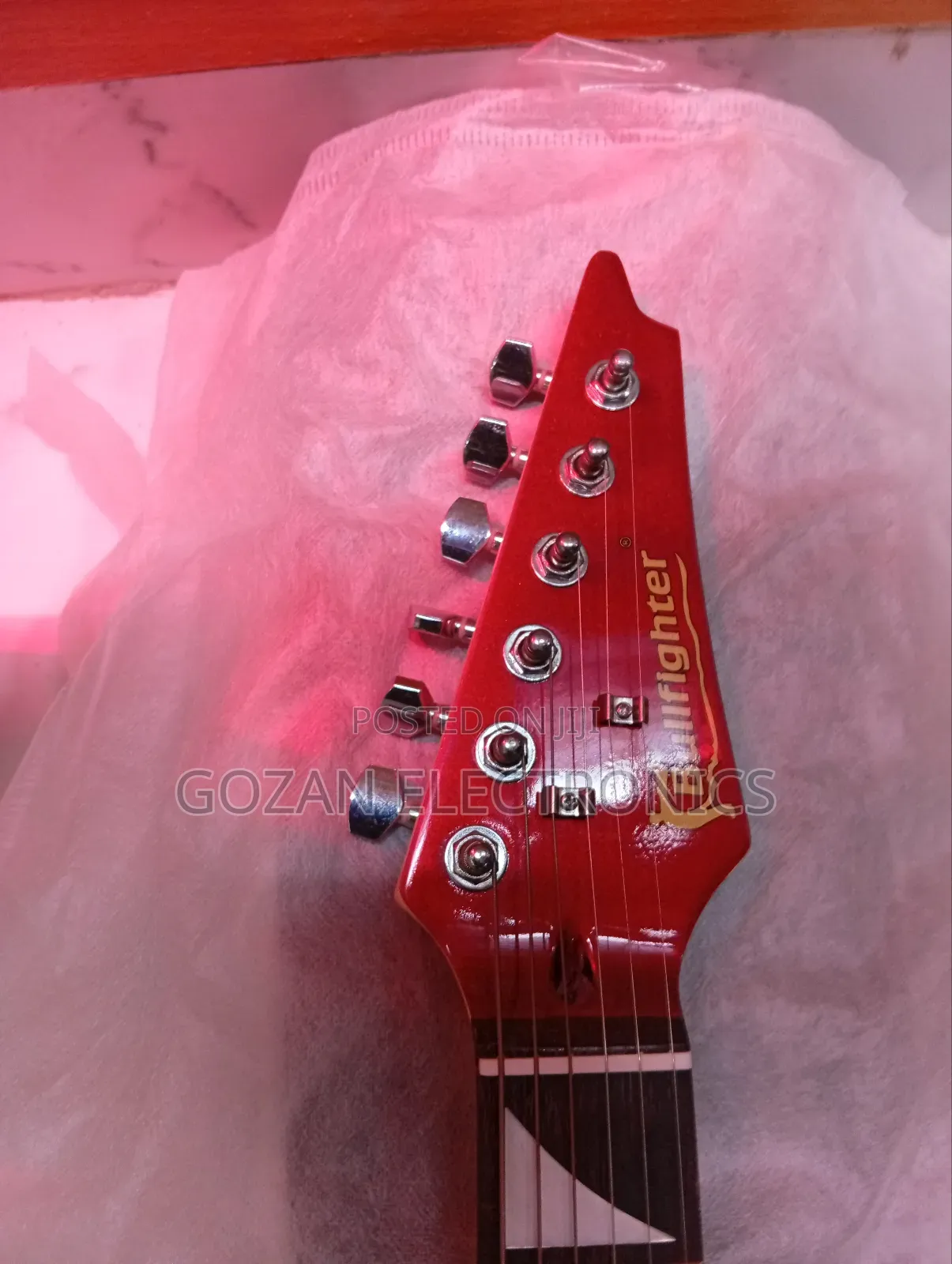 Bullfighter 6 Strings Electric Guitar With Amazing Sound in Ojo ...