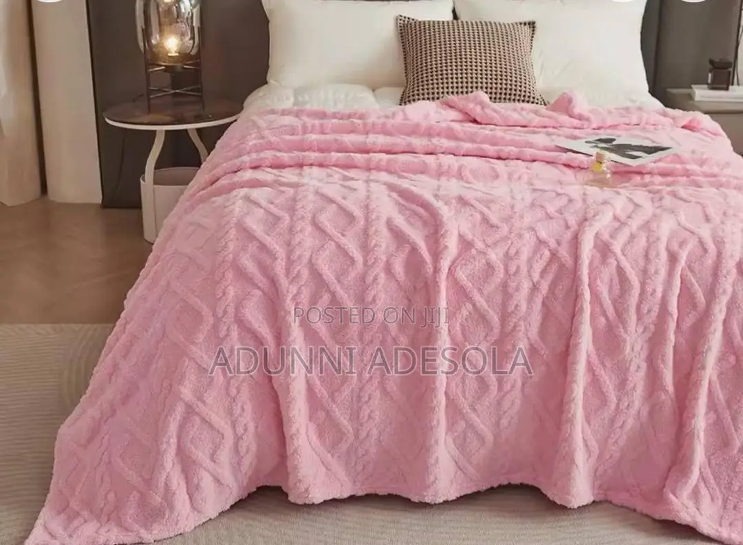 Throw Blanket 200x230cm in Lagos Island (Eko) - Home Accessories ...