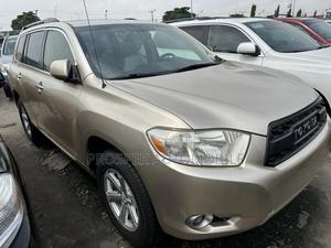 Toyota Highlander Limited 4x4 2008 Gold in Apapa - Cars, Prosper ...