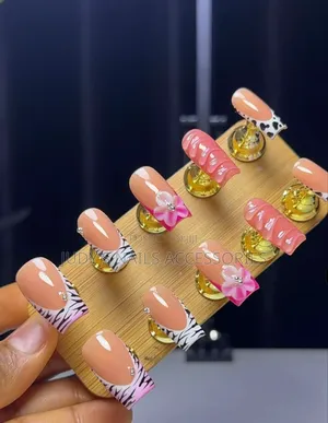 Exclusive Acrylic And Gel Press-on Nails – Premium Quality in Port ...