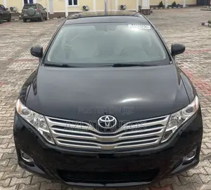 Toyota Venza V6 AWD 2010 Black in Ibadan - Cars, Azeez Oseni | Jiji.ng