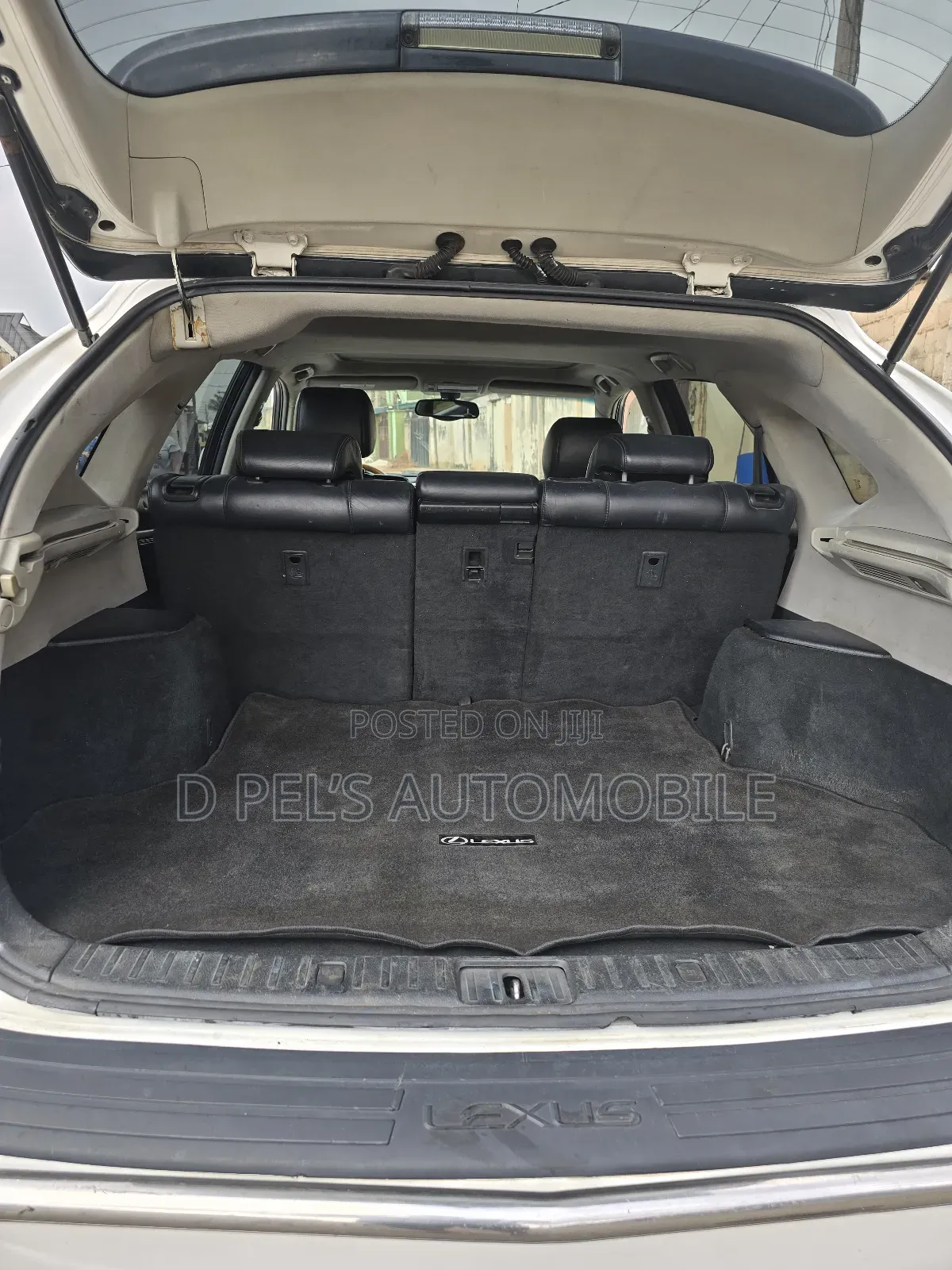 Lexus RX 330 2005 White in Agege - Cars, D Pel’s Automobile | Jiji.ng