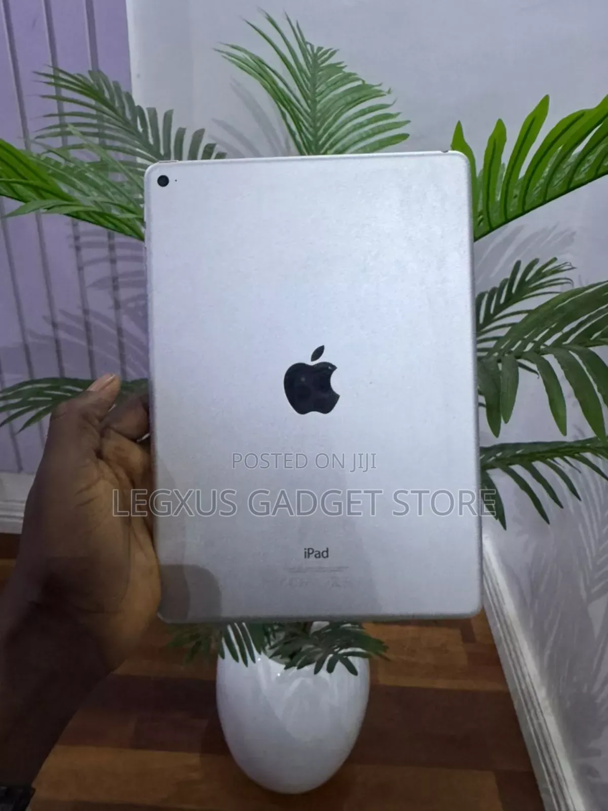 Apple iPad Air 2 64 GB Silver in Ojo - Tablets, Imoh Esiwang | Jiji.ng