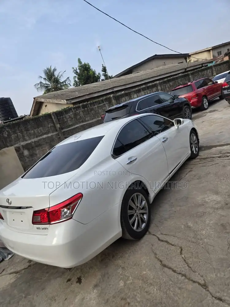 Lexus ES 350 2012 White in Ikeja - Cars, Top Motion Nig Ltd | Jiji.ng