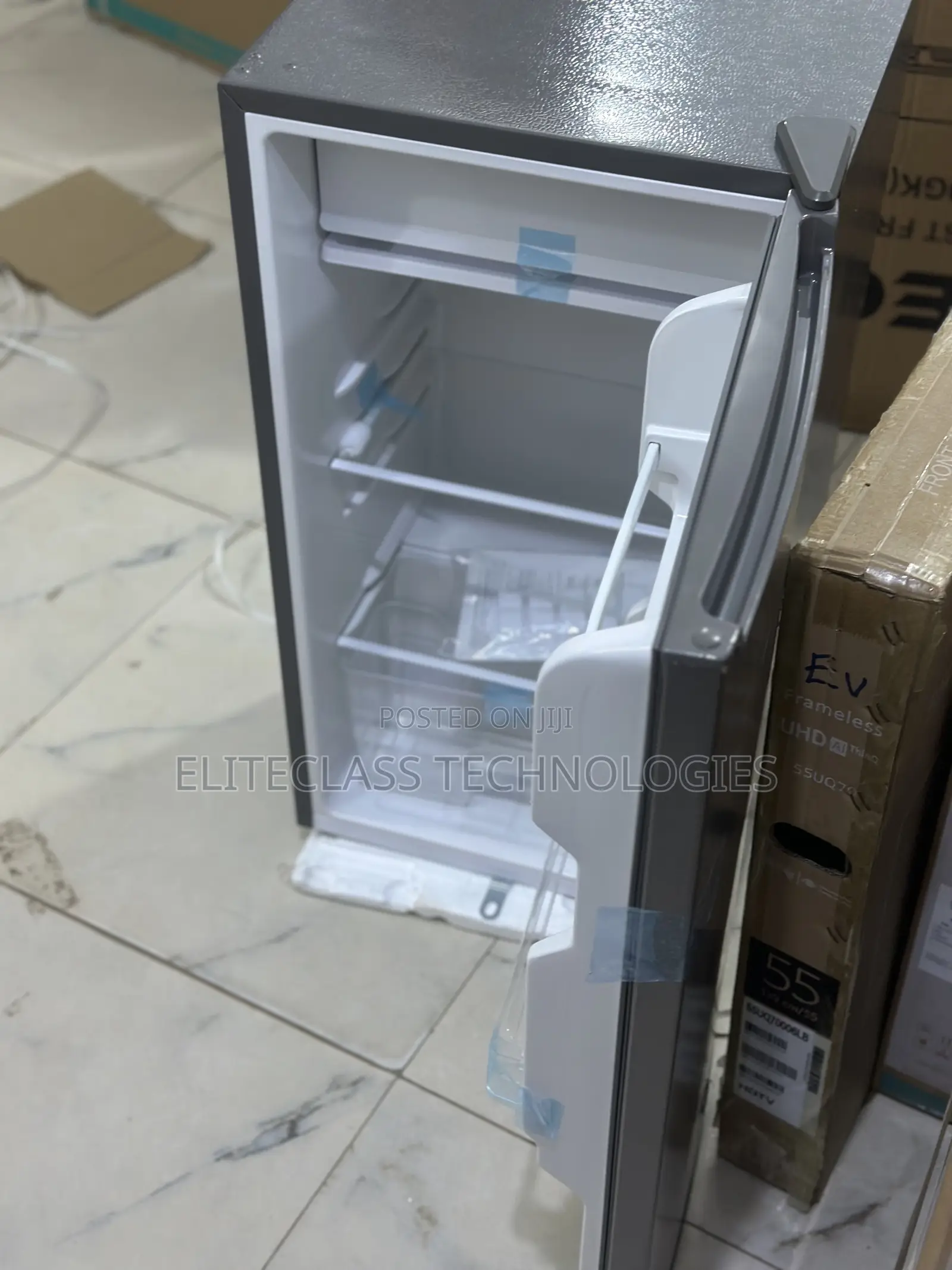 Compact Glamstar GFR-120s-M(S) 90l Refrigerator in Surulere - Kitchen ...