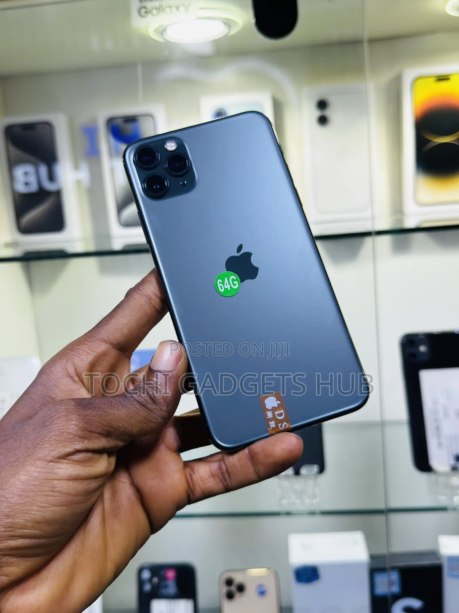 Apple iPhone 11 Pro Max 64 GB Gray in Port-Harcourt - Mobile Phones ...