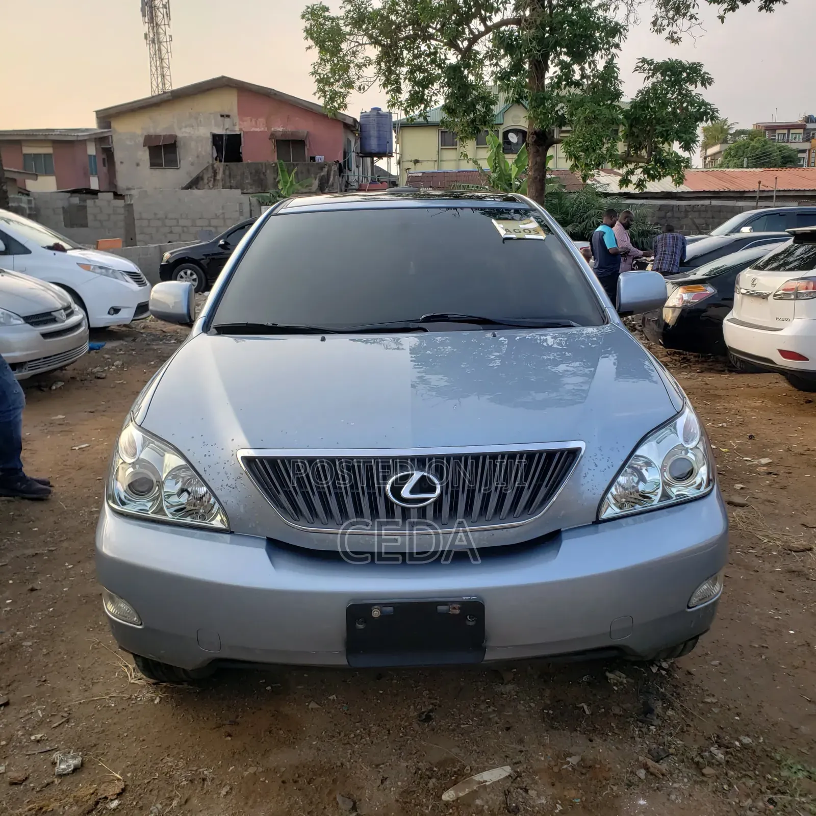 Lexus RX 330 2006 White in Isolo - Cars, Epunah Daniel | Jiji.ng
